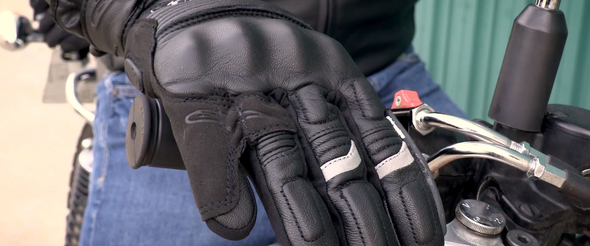 Everything You Need to Know About Gloves for Motorcycle Safety